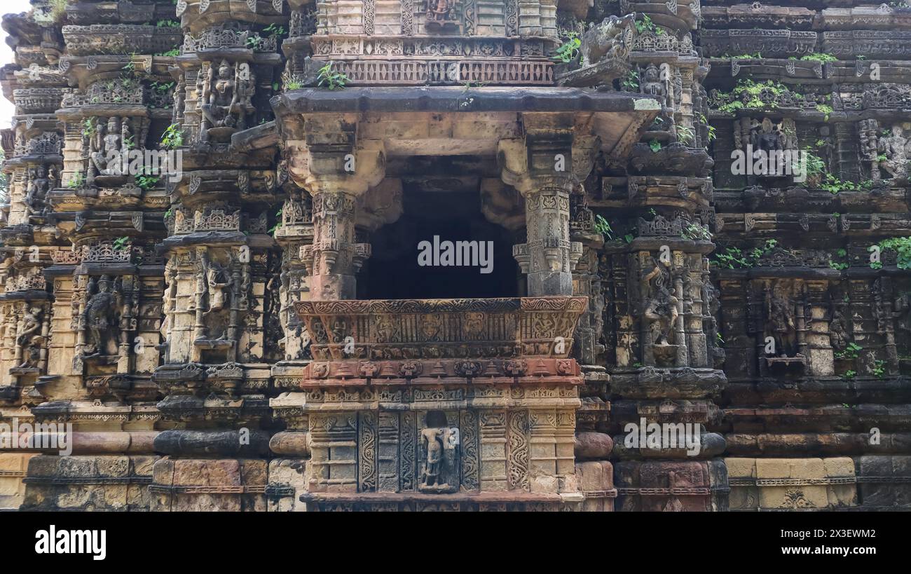 Carvings of Hindu Deities on the Ruin Mandapa of Sharneshwar Mahadev ...