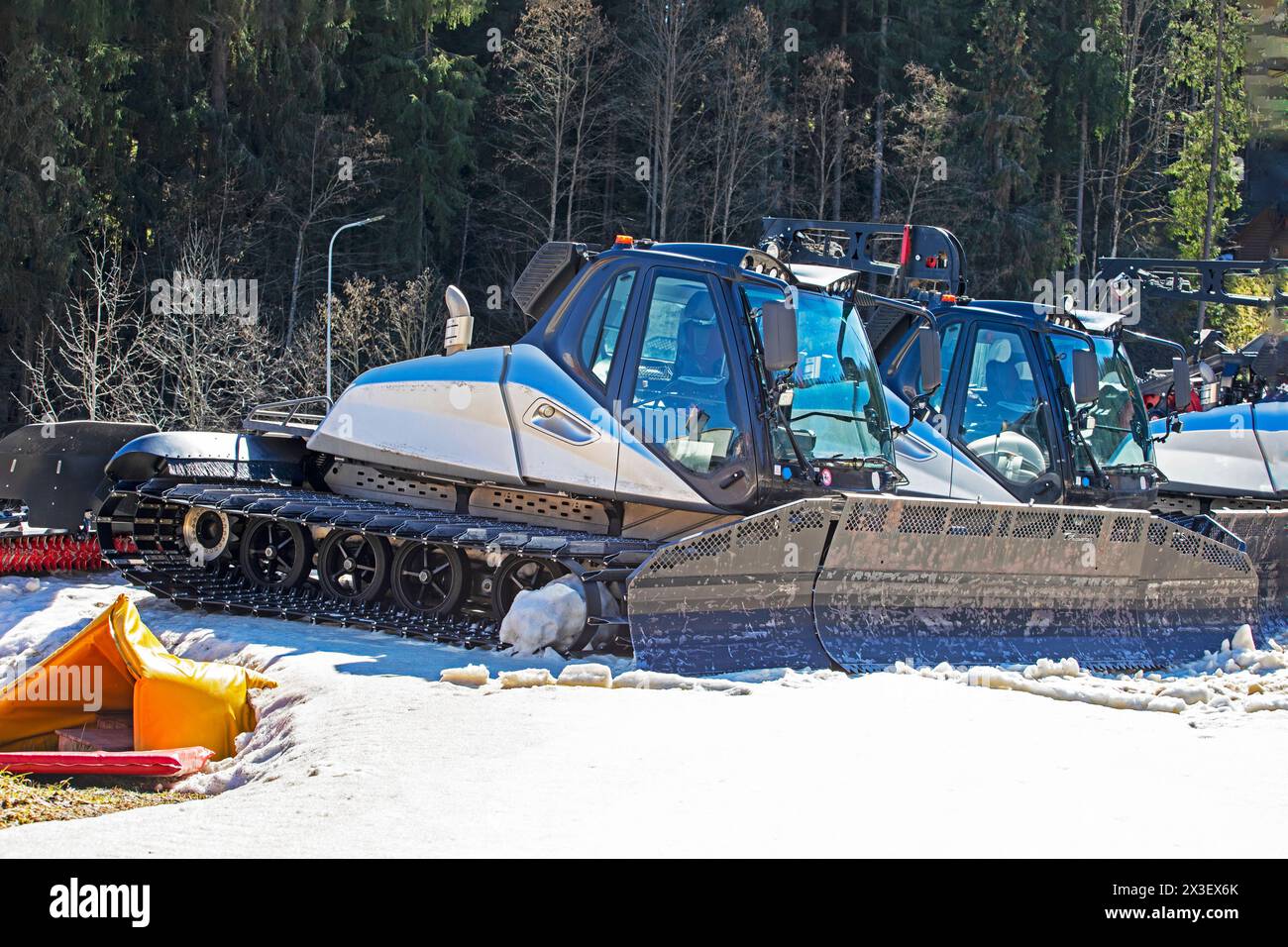 Snow grooming process hi-res stock photography and images - Alamy