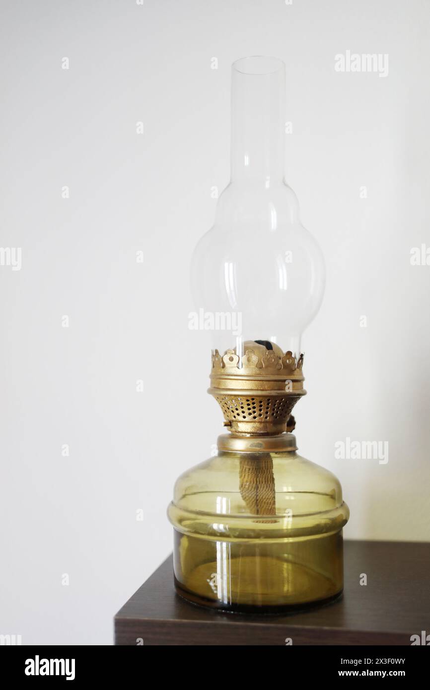 Old rusty oil lamps hi-res stock photography and images - Alamy