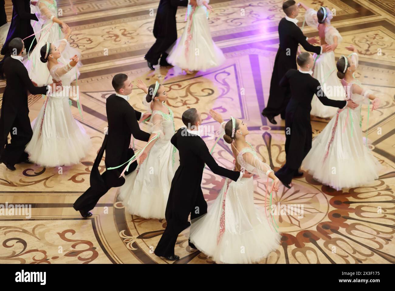 Young couple ballroom hi-res stock photography and images - Alamy