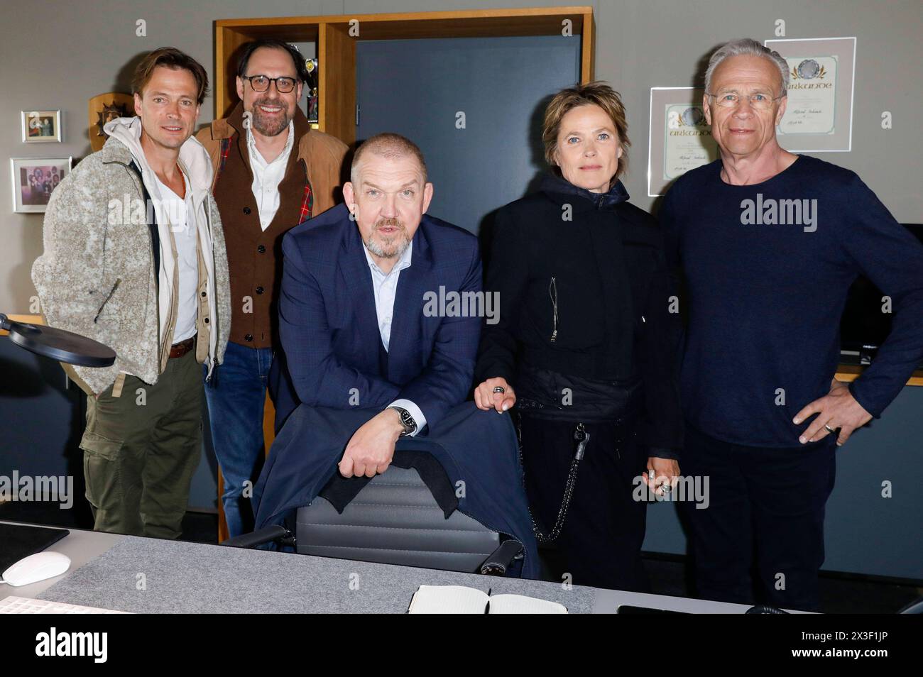 Andreas Pietschmann, Thomas Loibl, Dietmar Bär, Karoline Eichhorn und ...