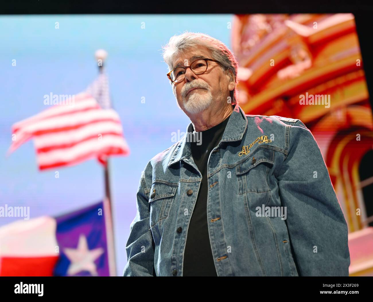 Randy owen in hi-res stock photography and images - Alamy