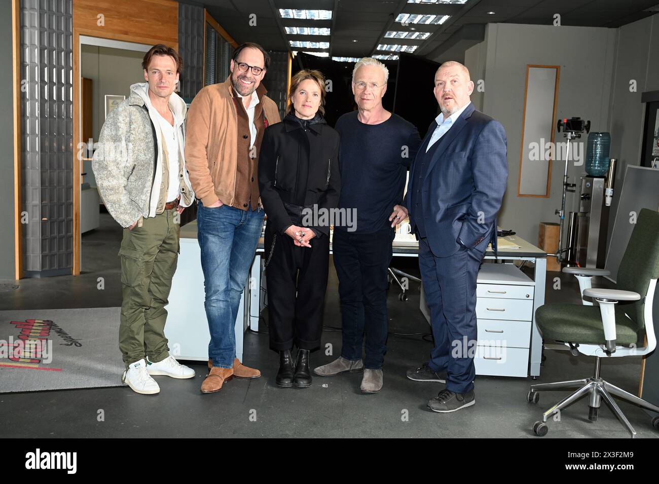 Cologne, Germany. 26th Apr, 2024. Actors Andreas Pietschmann, Thomas ...