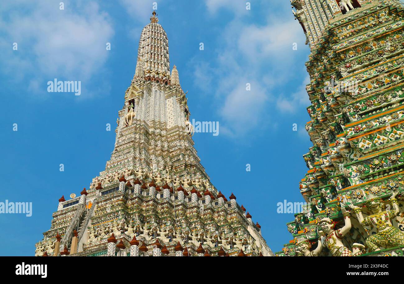 The Central Holy Spires or Phraprang of Temple of The Dawn with Amazing ...