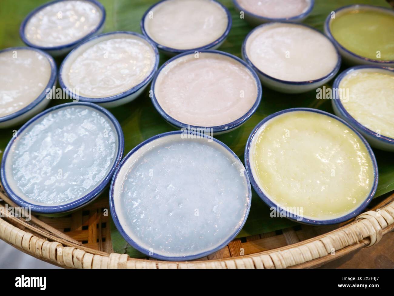 Delicious thai tapioca dessert hi-res stock photography and images - Alamy