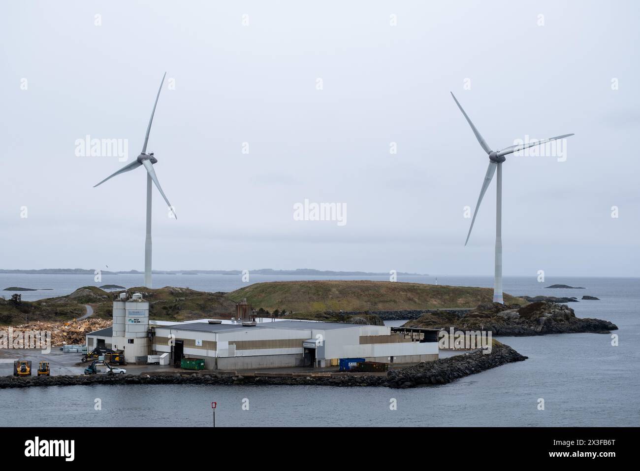 Two wind turbines hi-res stock photography and images - Alamy