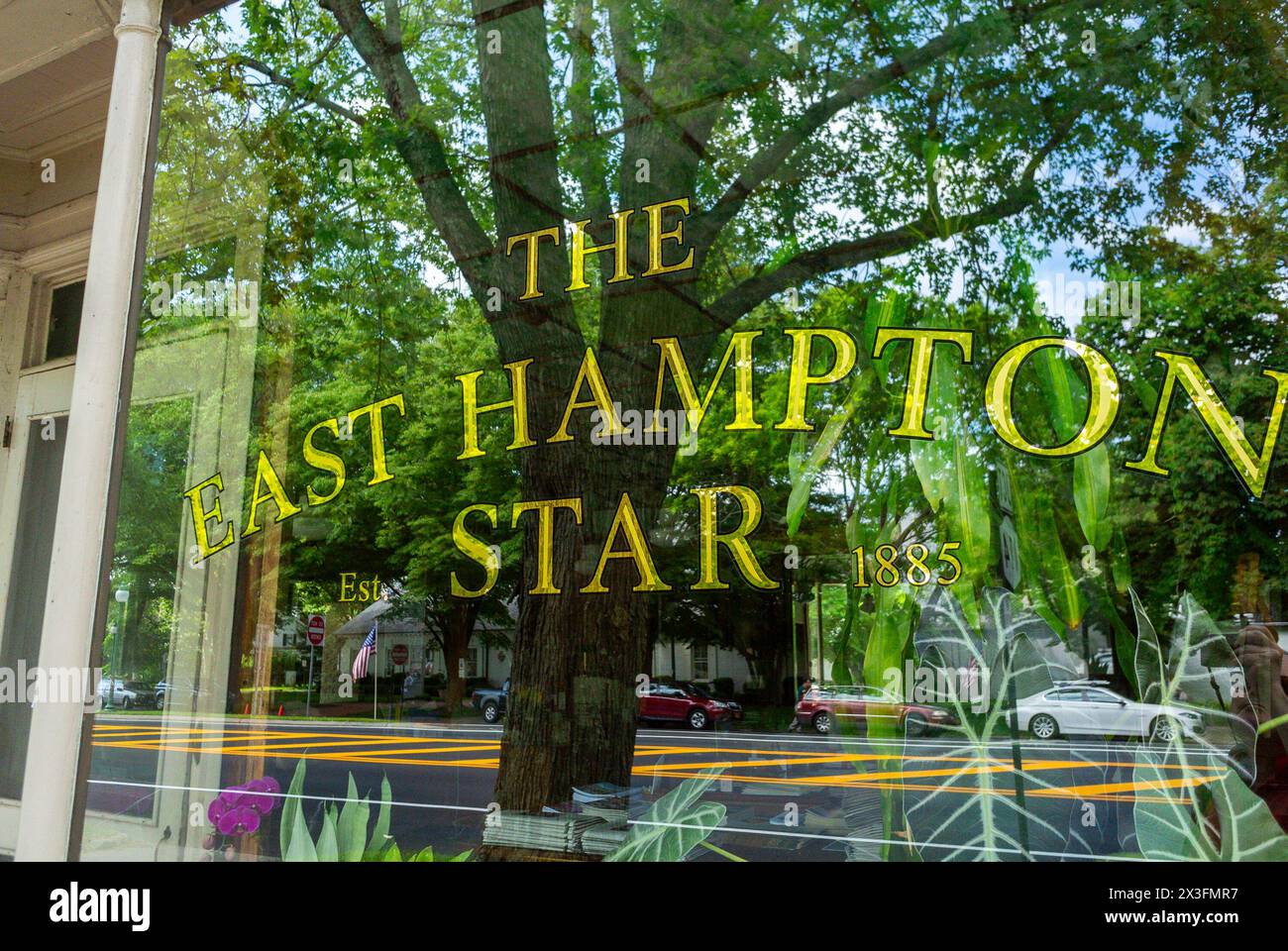 East Hampton, New York, USA, Close up, Shop Front Window, Sign, Local newspaper Office « The ...