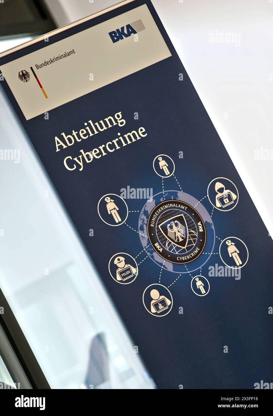 Zwei Roll-up-Banner im Bundeskriminalamt BKA in Wiesbaden mit ...