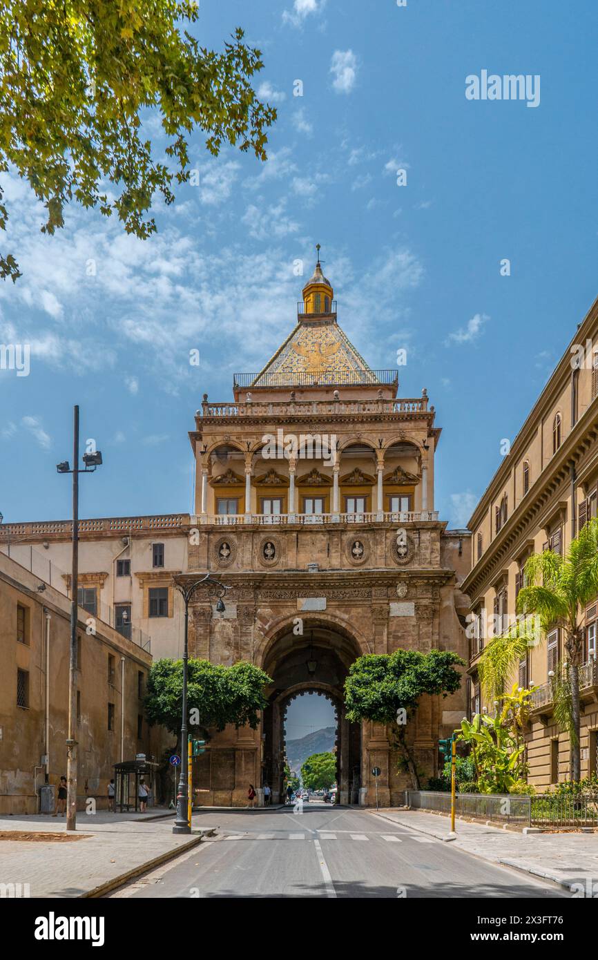 Porta Nuova in Palermo, a medieval gate to the old town of Palermo in ...