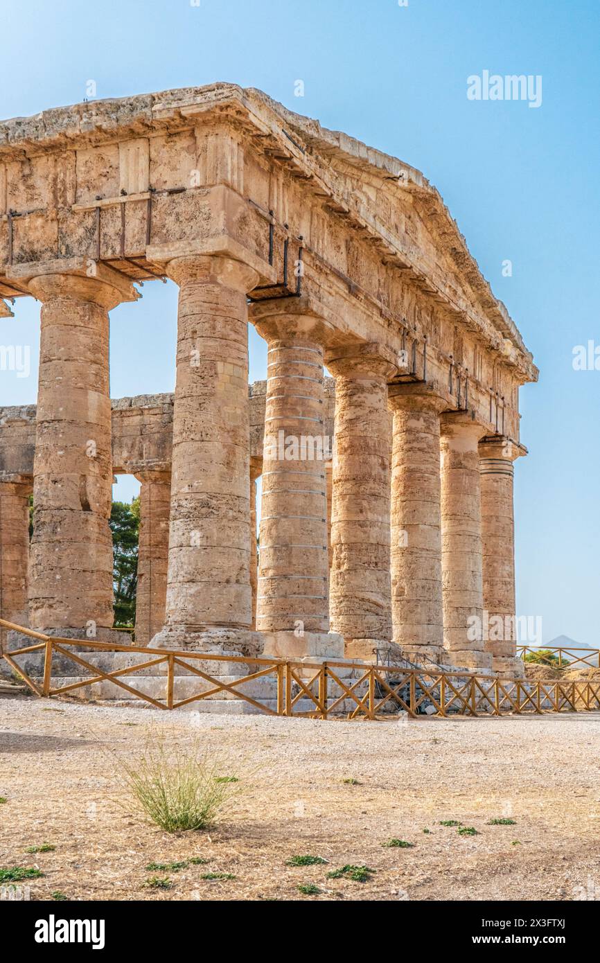 Old greek temple at Segesta, Sicily, Italy Stock Photo - Alamy