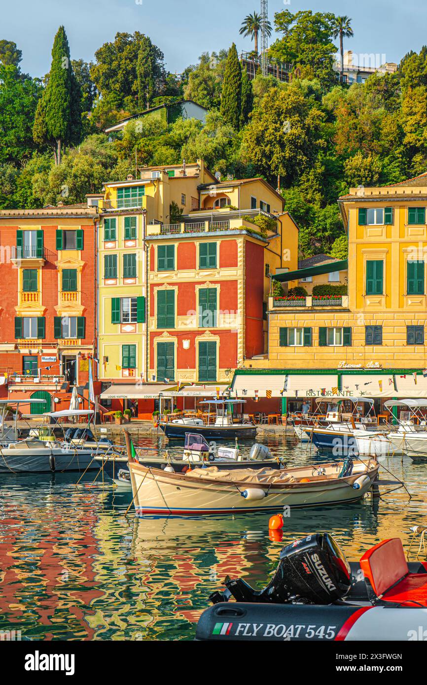 Portofino bel paese hi-res stock photography and images - Alamy