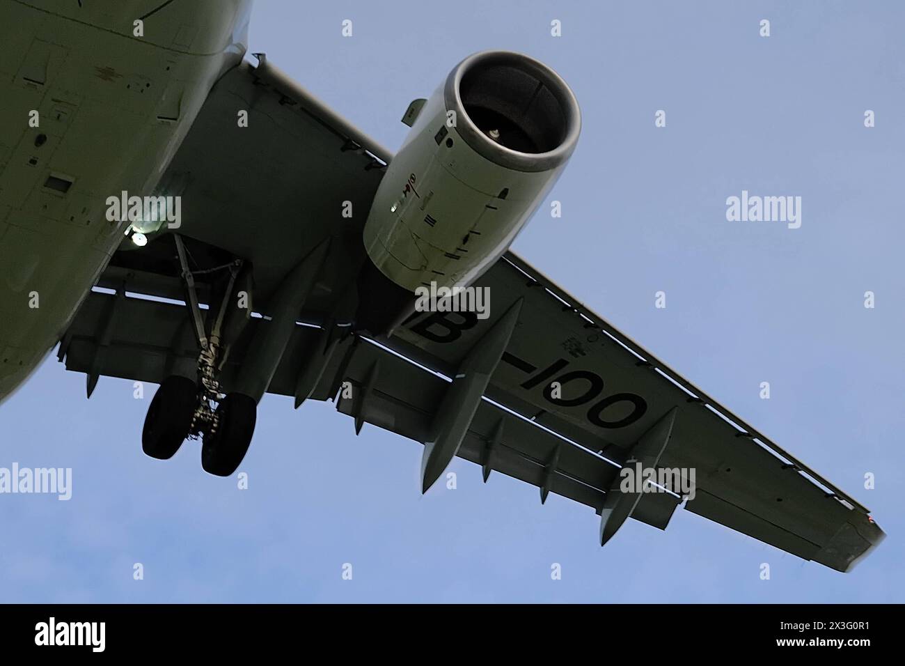 Slat gear hi-res stock photography and images - Alamy