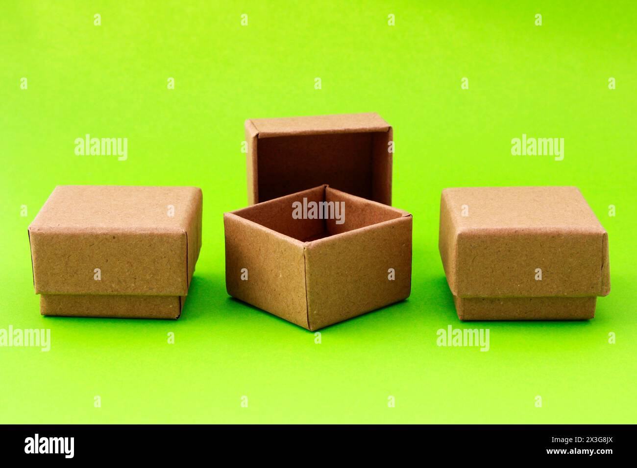 Different distribution hi-res stock photography and images - Alamy