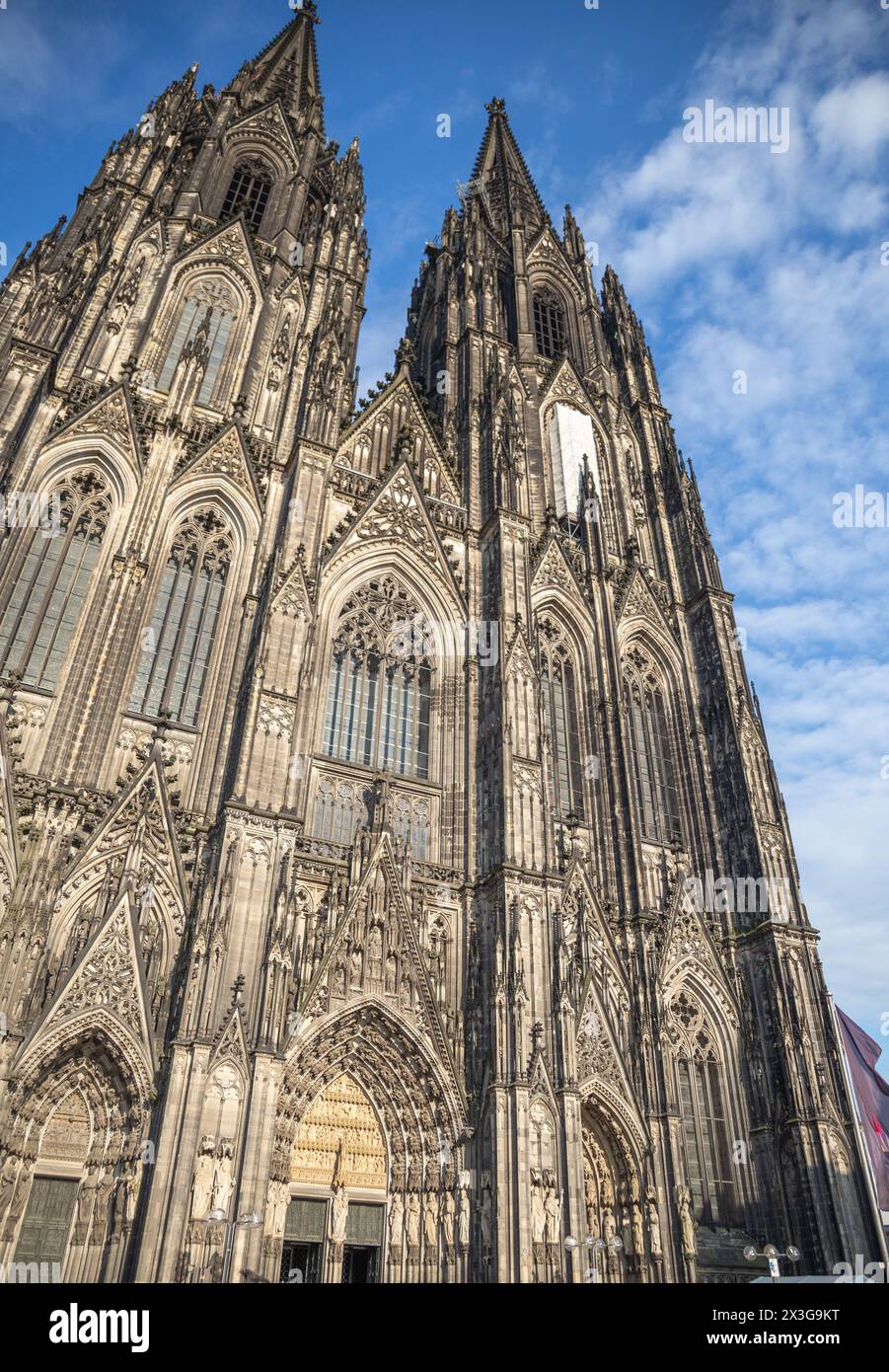 Cologne Cathedral with thin cloud sky, German travel Stock Photo - Alamy
