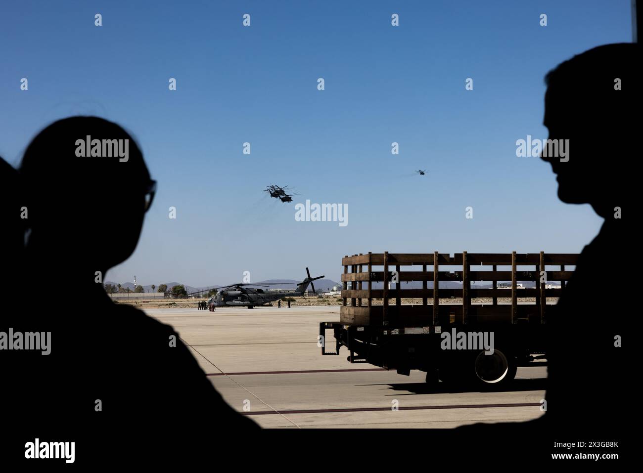 Students at Arizona State University (ASU) Next Generation Service ...