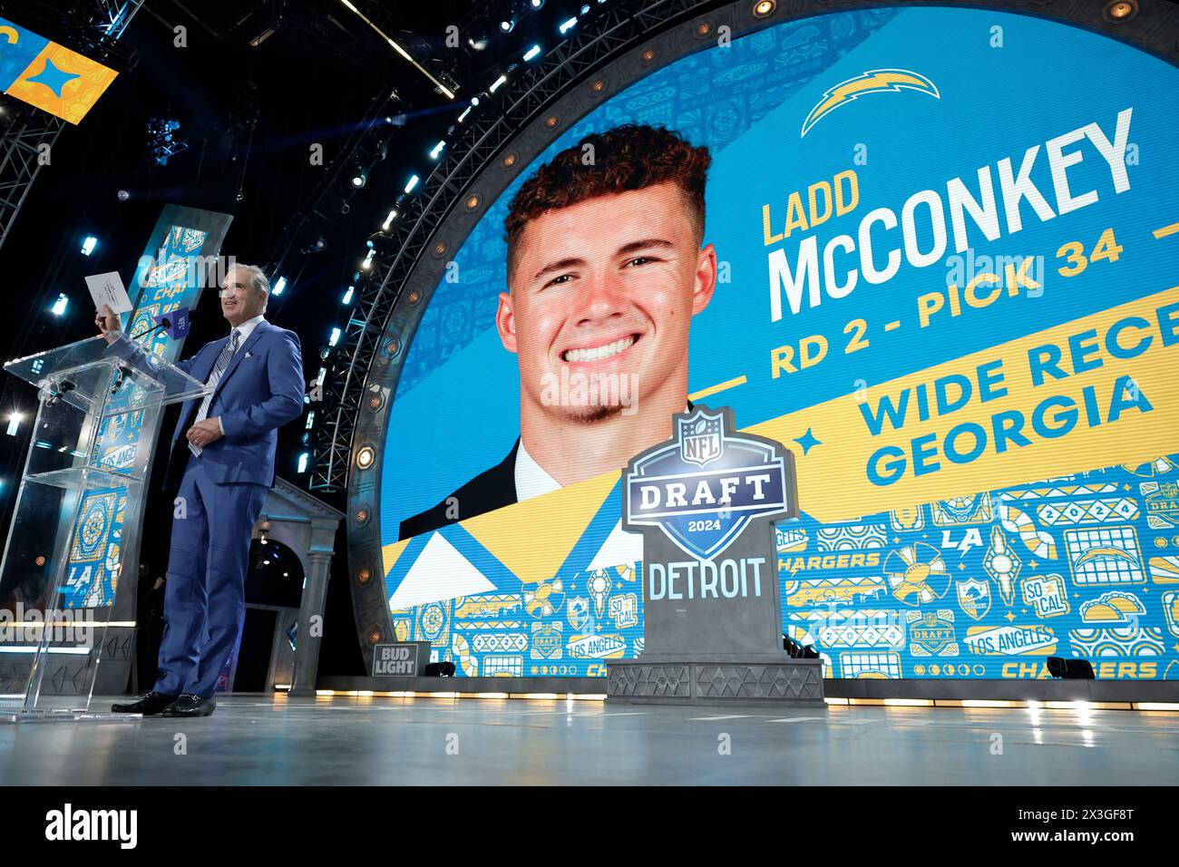 Los Angeles Chargers Legend and former Walter Payton Man of the Year ...