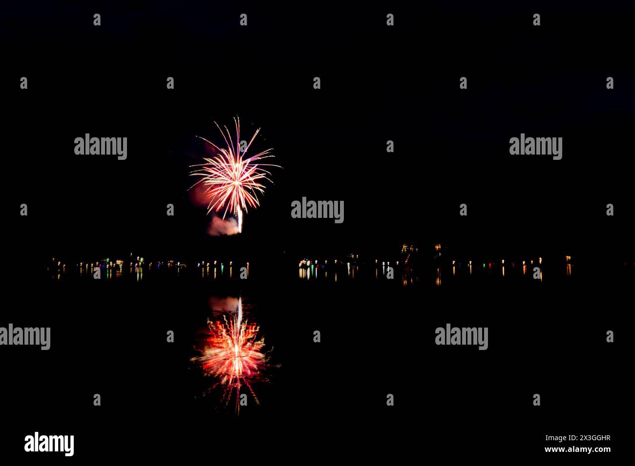 Explosion festive real fireworks hi-res stock photography and images ...