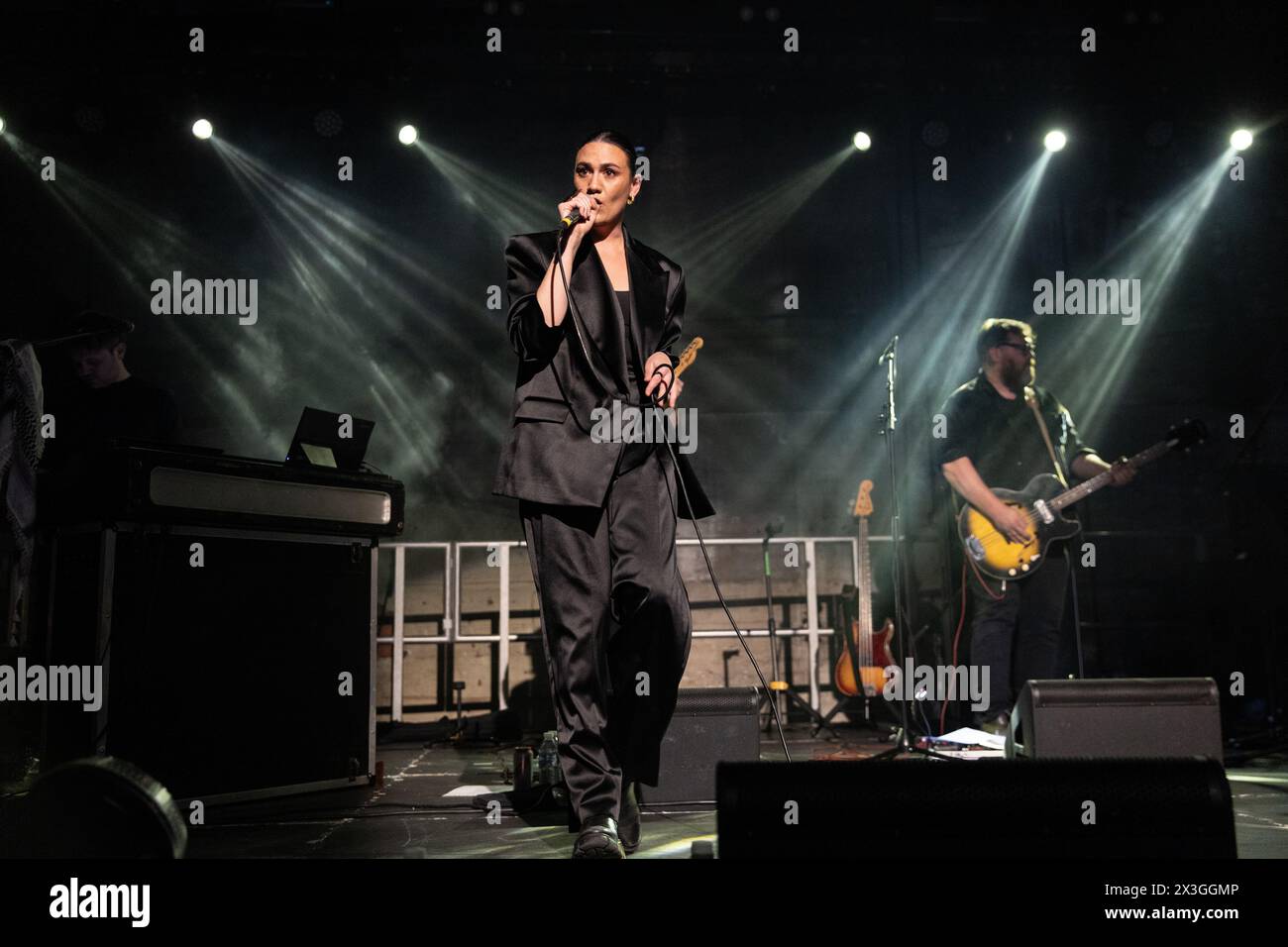 Nadine shah live 2024 hi-res stock photography and images - Alamy