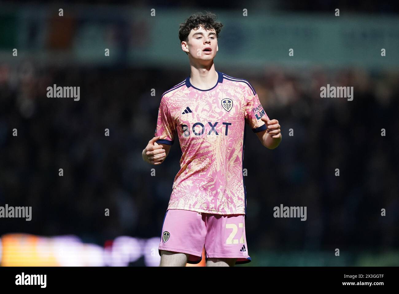 Archie Gray of Leeds United during the Queens Park Rangers FC v Leeds ...