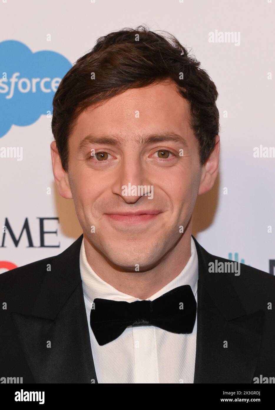 NEW YORK, NEW YORK - APRIL 25: Alex Edelman attends the 2024 Time100 ...