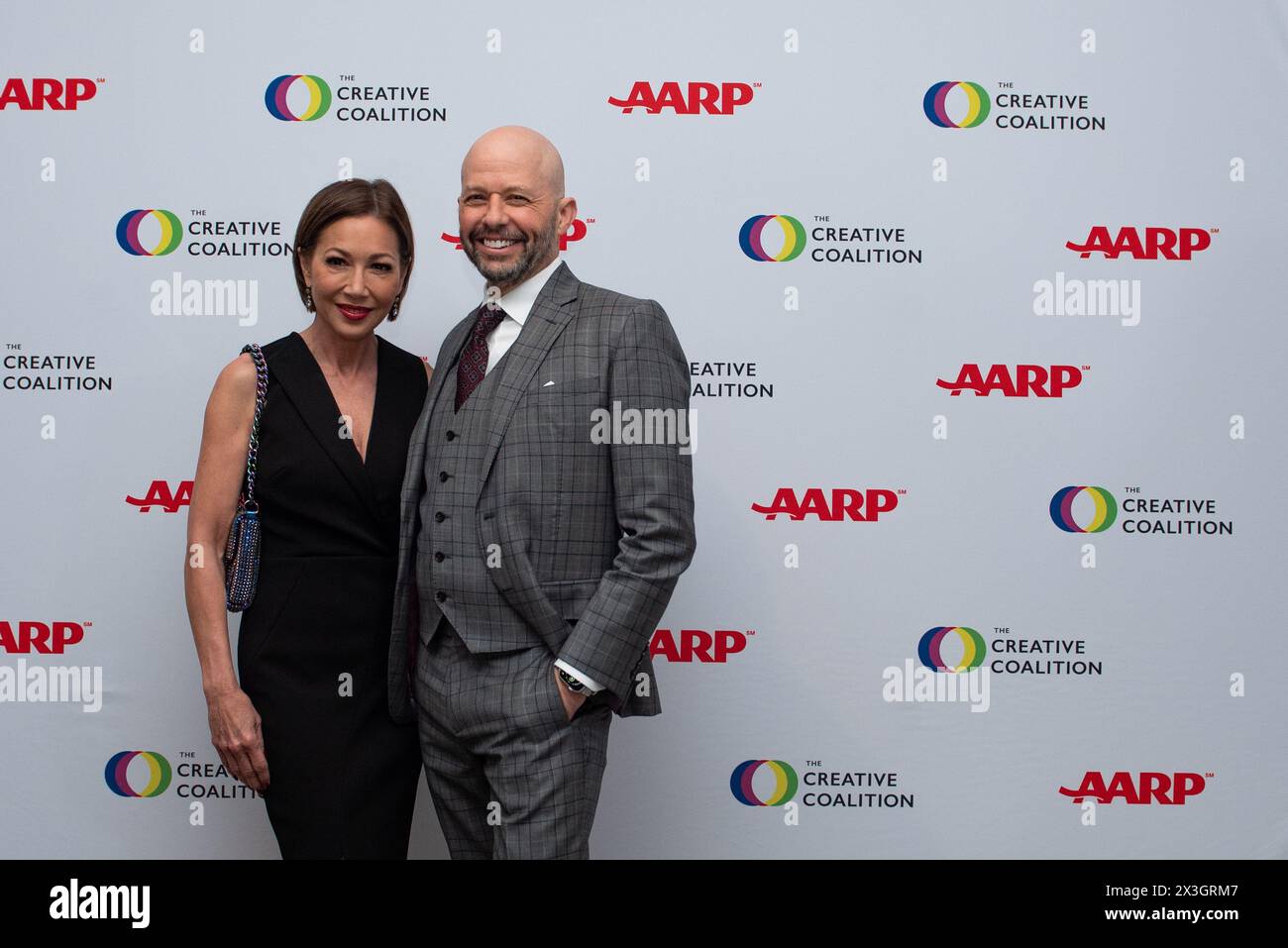 Jon Cryer and wife Lisa Joyner attend The Creative Coalition's Right To ...