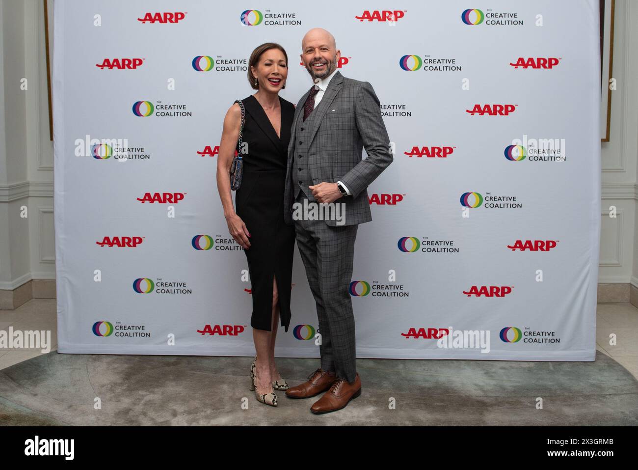 Jon Cryer and wife Lisa Joyner attend The Creative Coalition's Right To ...