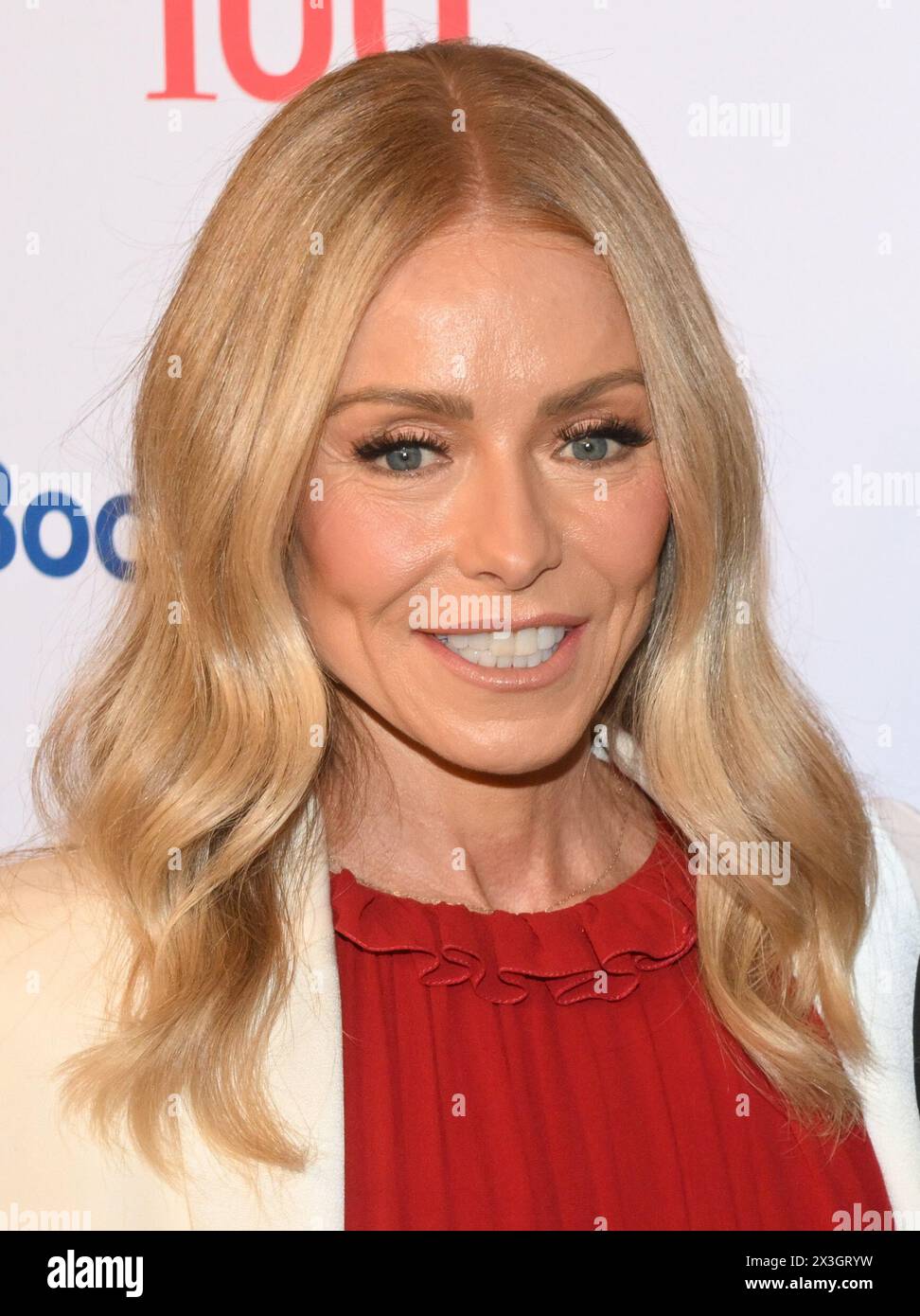 NEW YORK, NEW YORK - APRIL 25: Kelly Ripa attends the 2024 Time100 Gala ...