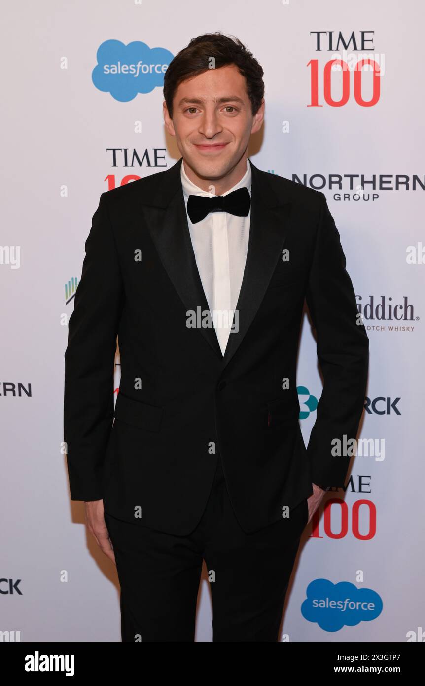 NEW YORK, NEW YORK - APRIL 25: Alex Edelman attends the 2024 Time100 ...