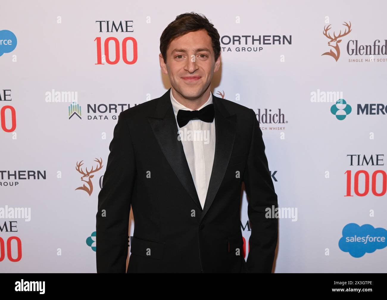 NEW YORK, NEW YORK - APRIL 25: Alex Edelman attends the 2024 Time100 ...