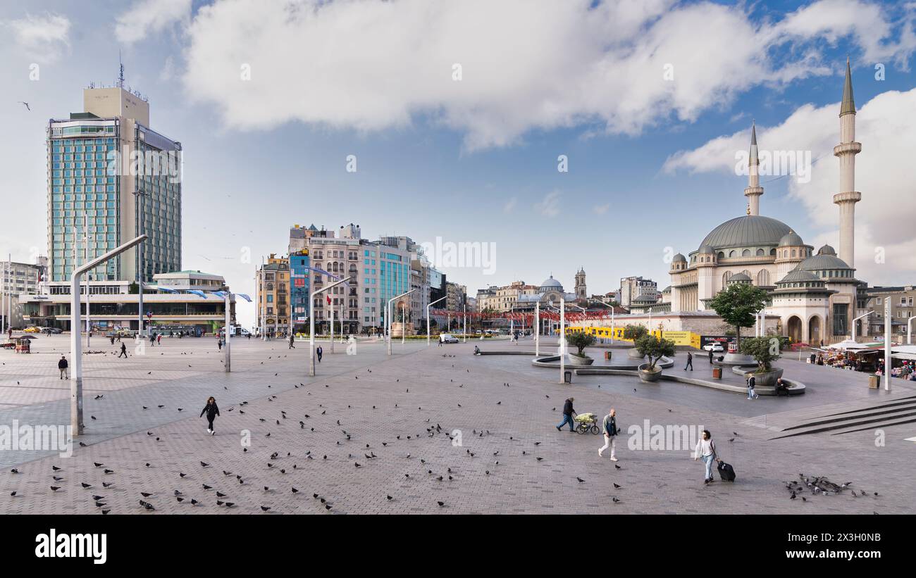 Istanbul, Turkey - May 13, 2023: Few walking pedestrians in Taksim ...