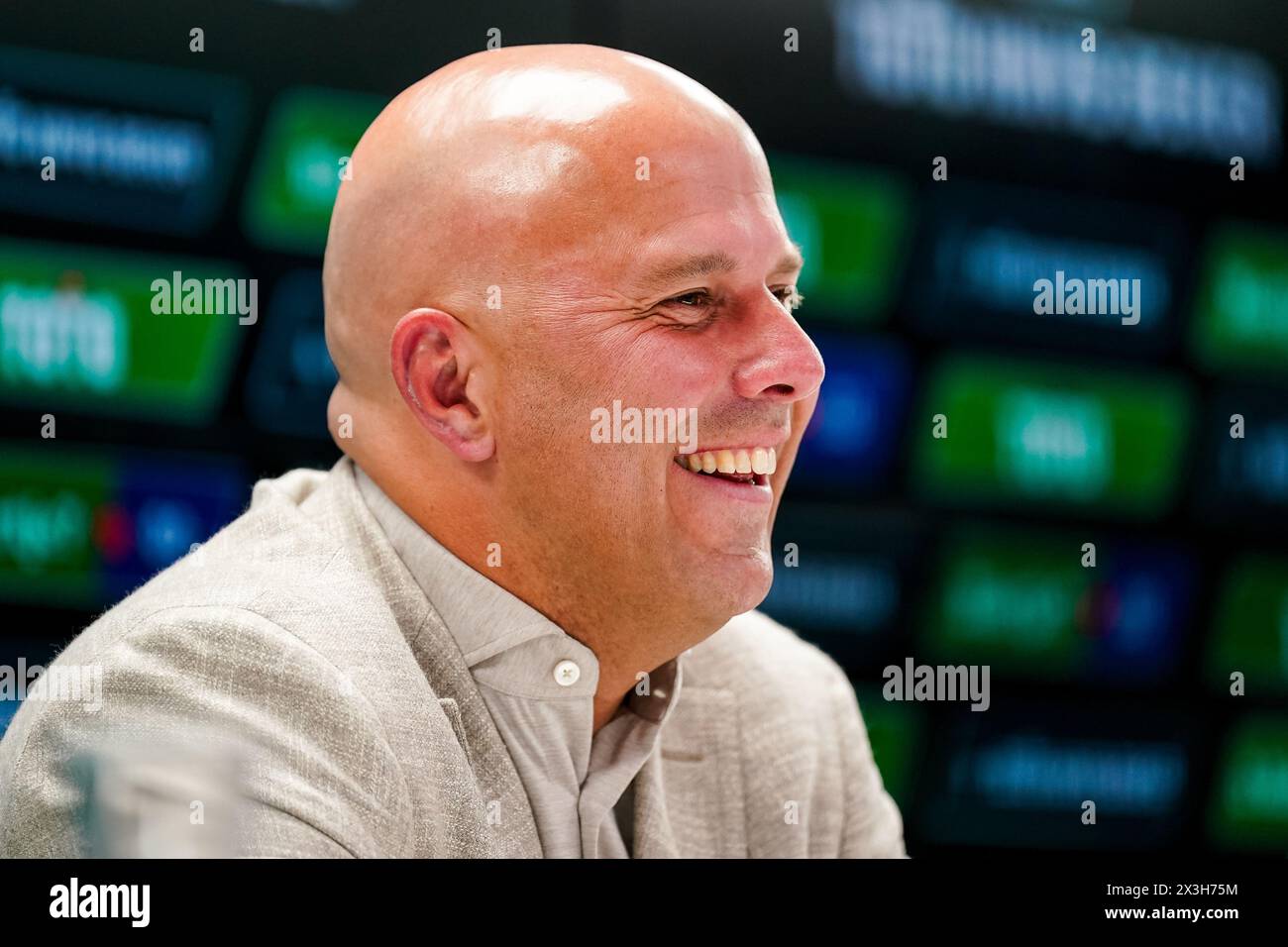 ROTTERDAM, NETHERLANDS - APRIL 21: Feyenoord head coach Arne Slot ...