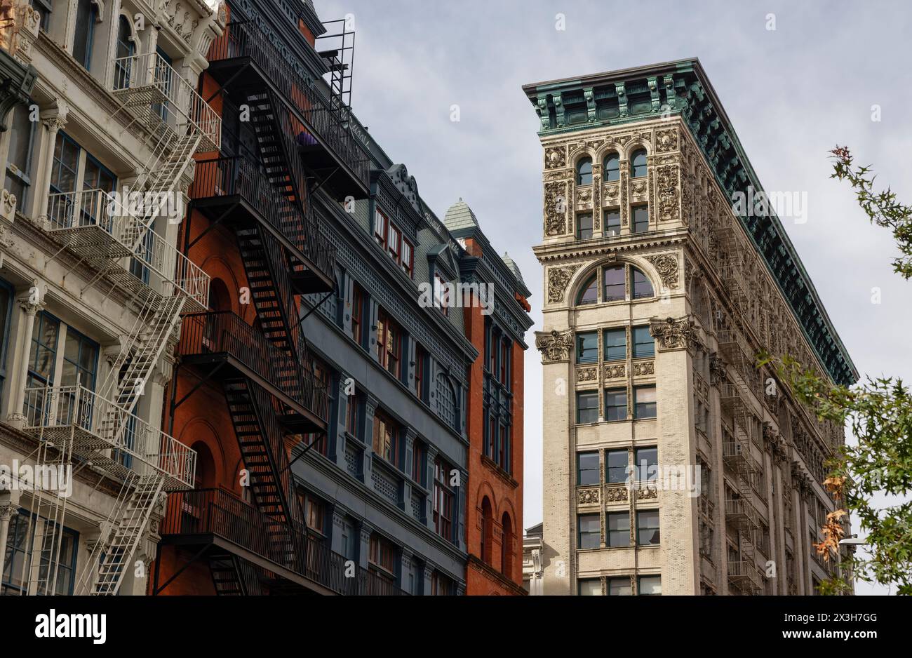 Historic 19th century facades in Cast Iron Historic District, Broome ...