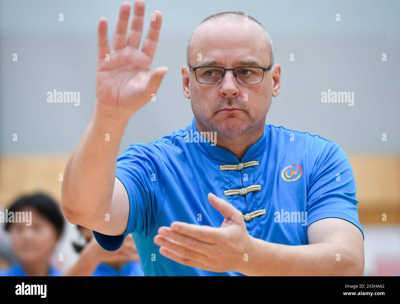 Auckland, New Zealand. 27th Apr, 2024. A Tai Chi enthusiast practices ...