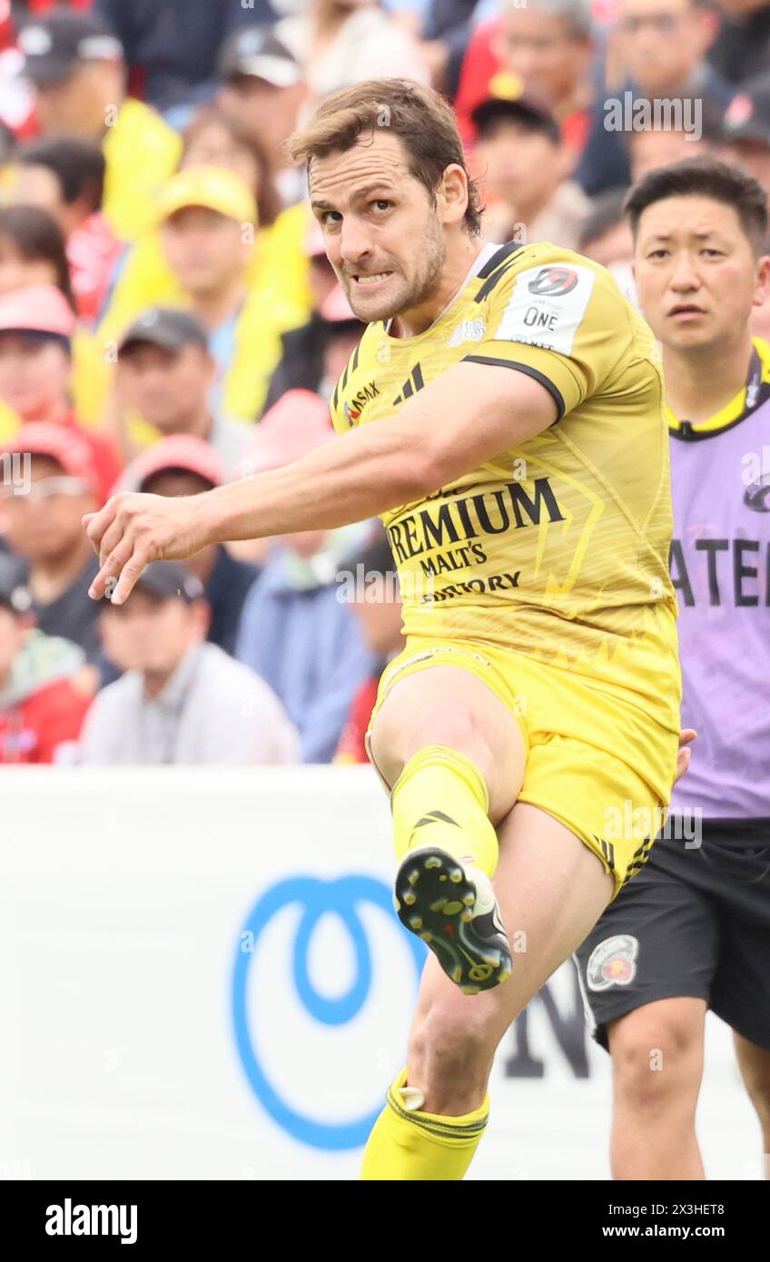 Tokyo, Japan. 27th Apr, 2024. Tokyo Suntory Sungoliath fly half ...