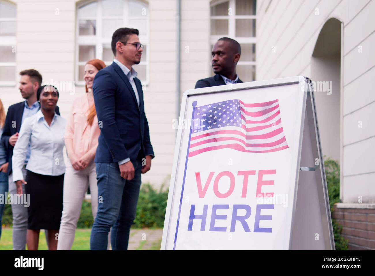 Black people voting booth hi-res stock photography and images - Alamy