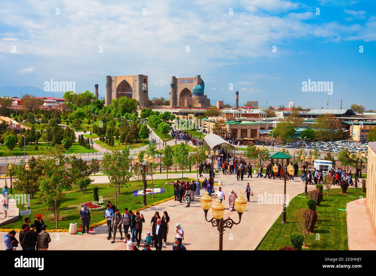 Samarkand, Uzbekistan - April 18, 2021: Bibi Khanym or Bibi-Khanym ...