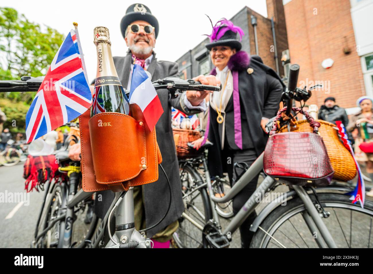 London, UK. 27th Apr, 2024. The Tweed Run London bike ride -starting at ...