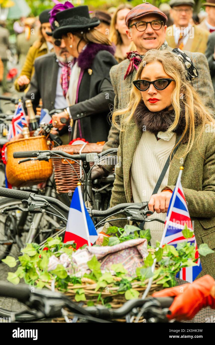 London, UK. 27th Apr, 2024. The Tweed Run London bike ride -starting at the Bourne ...