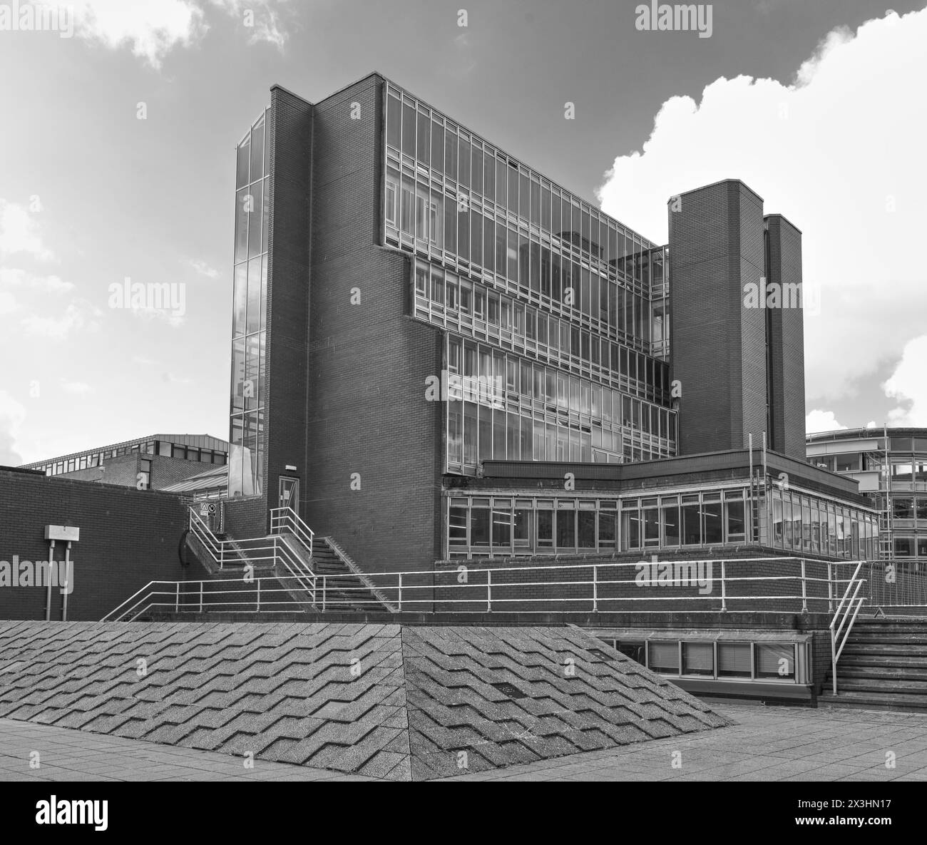 Black and white cambridge history hi-res stock photography and images ...