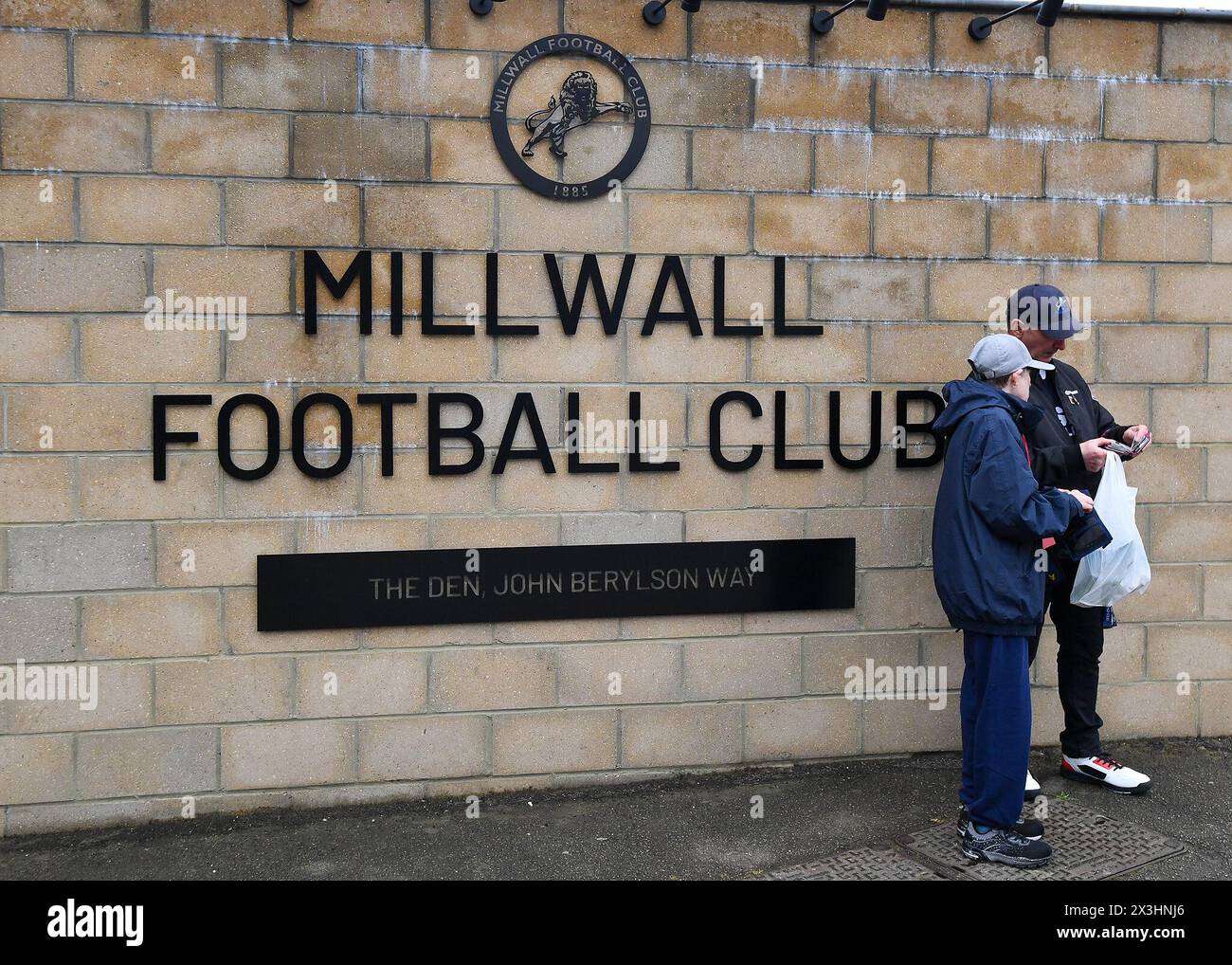 A General view of The Den before the Sky Bet Championship match ...