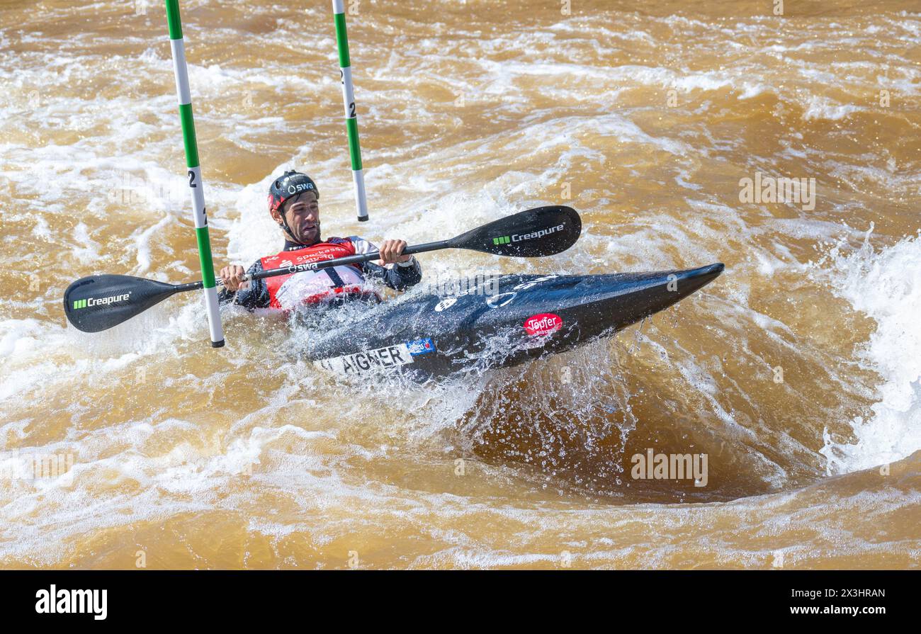 Markkleeberg, Germany. 27th Apr, 2024. Canoeing: German Olympic ...