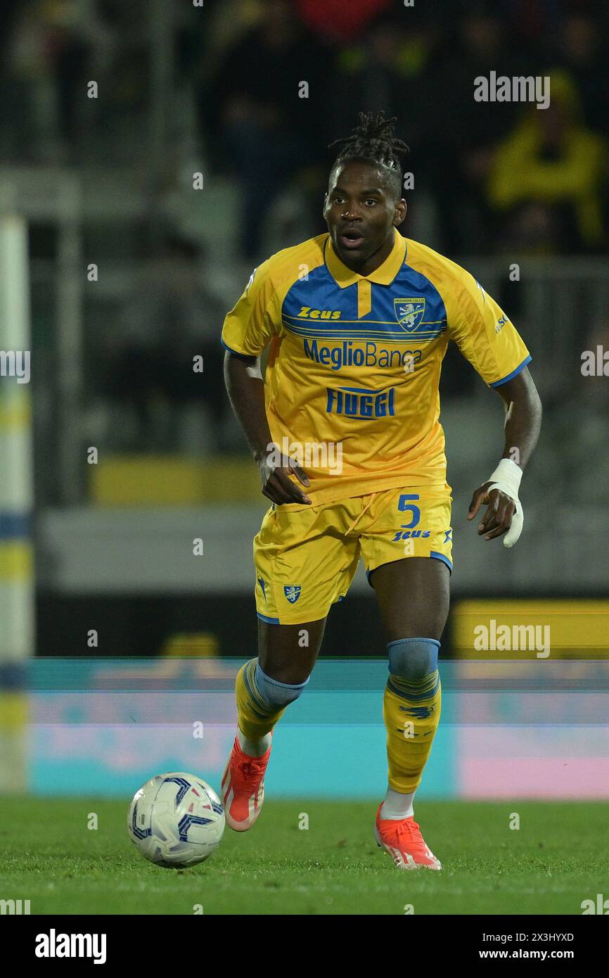 Frosinone's Caleb Okoli during the warm-up during the Serie A Tim ...