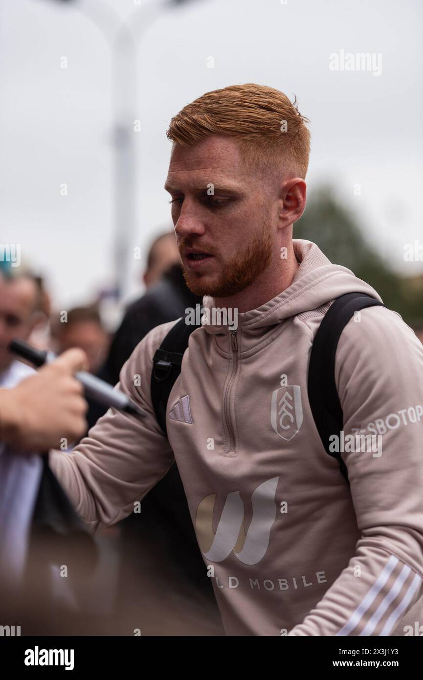 Harrison Reed of Fulham arrives ahead of the Premier League match ...