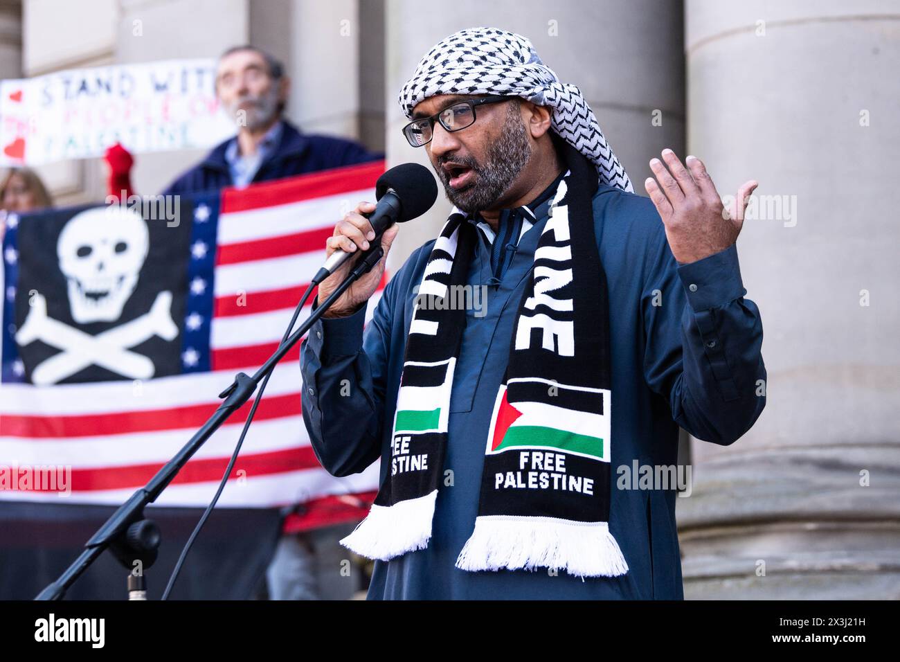 Doctor Hirron Fernando talking about his experiences as a doctor in ...