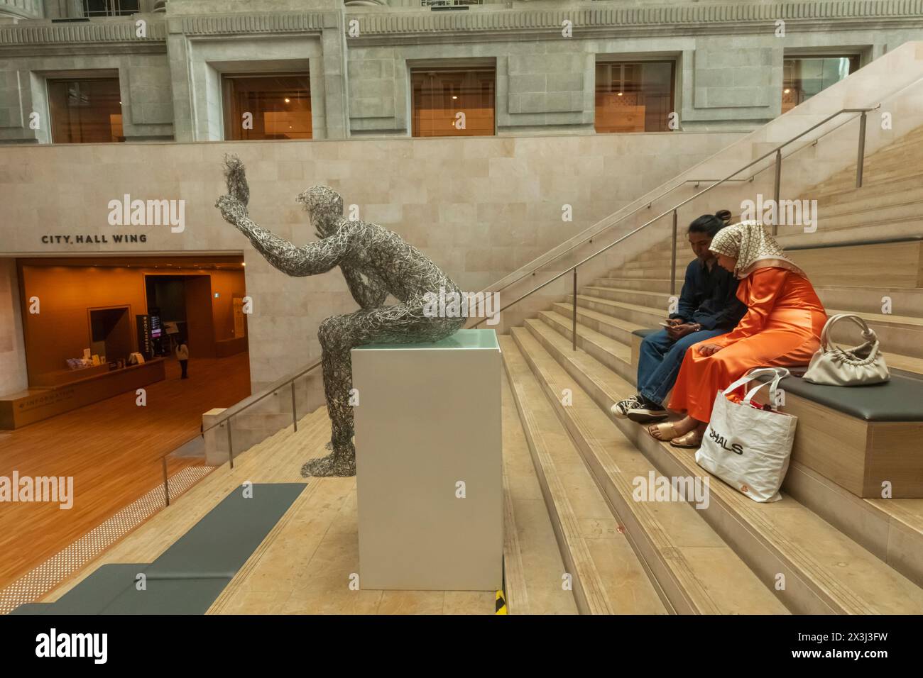 The national gallery interior hi-res stock photography and images - Alamy