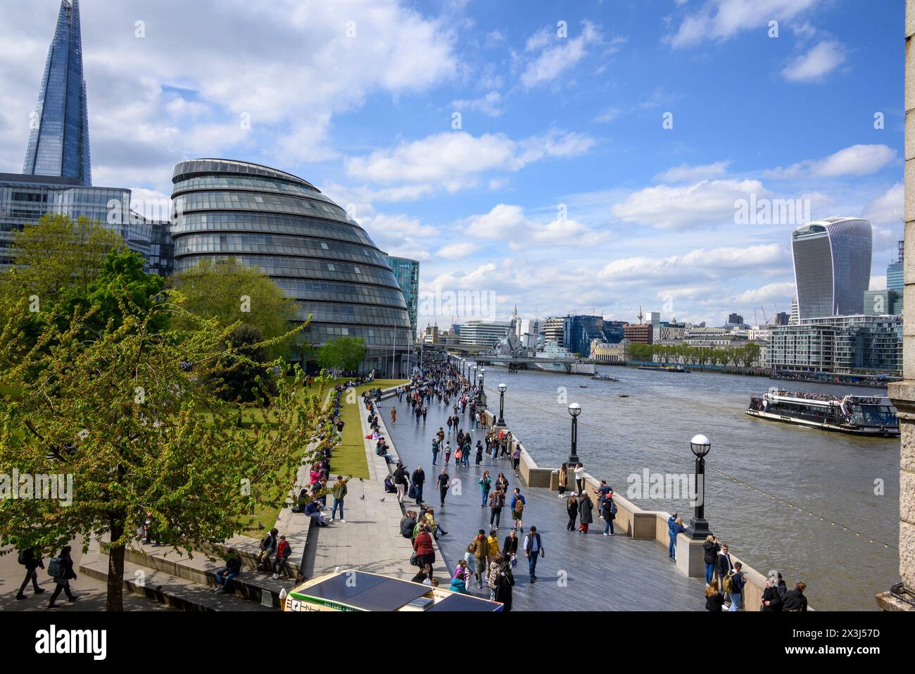 2024 london hi-res stock photography and images - Alamy