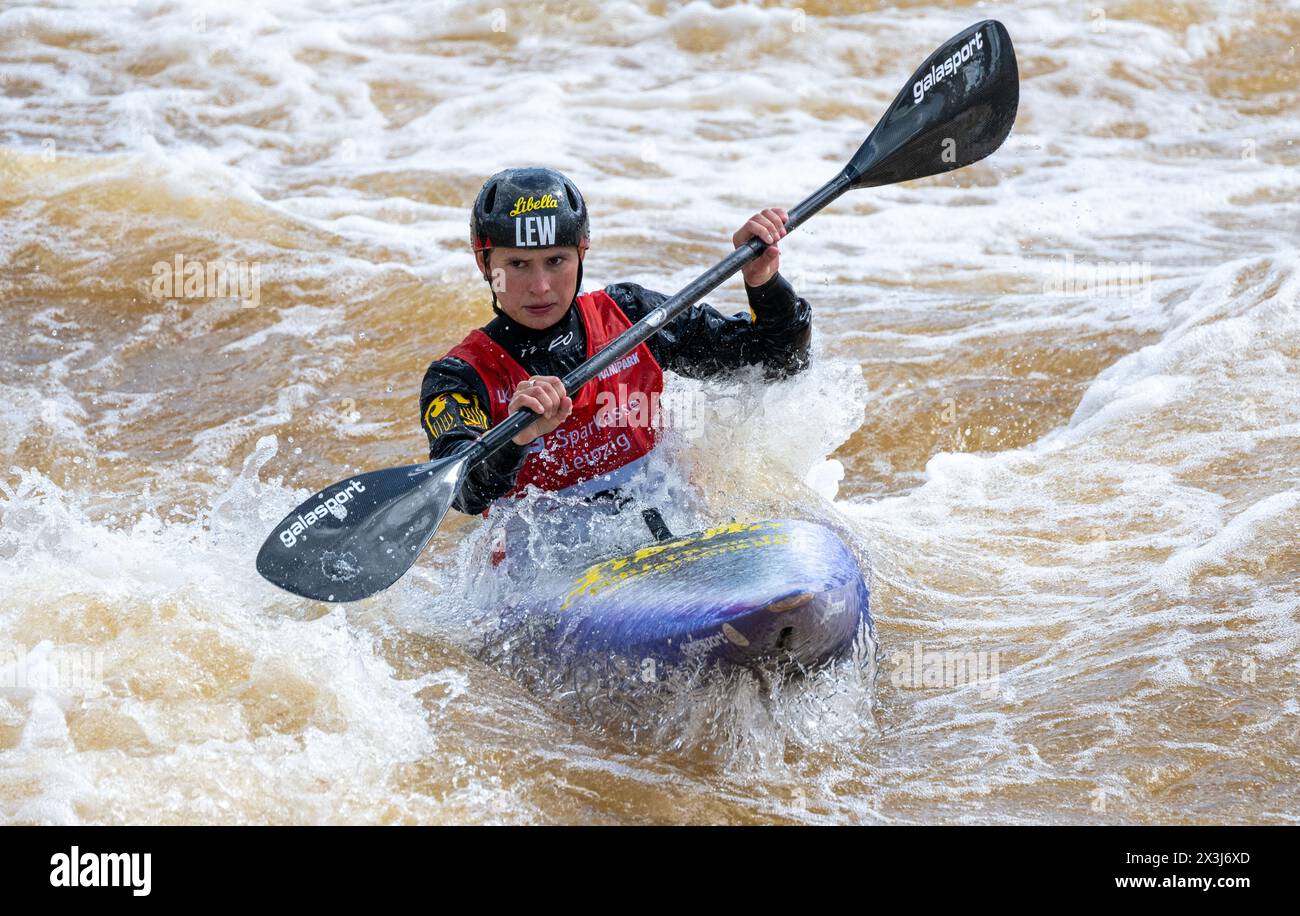 Markkleeberg, Germany. 27th Apr, 2024. Canoeing: German Olympic ...