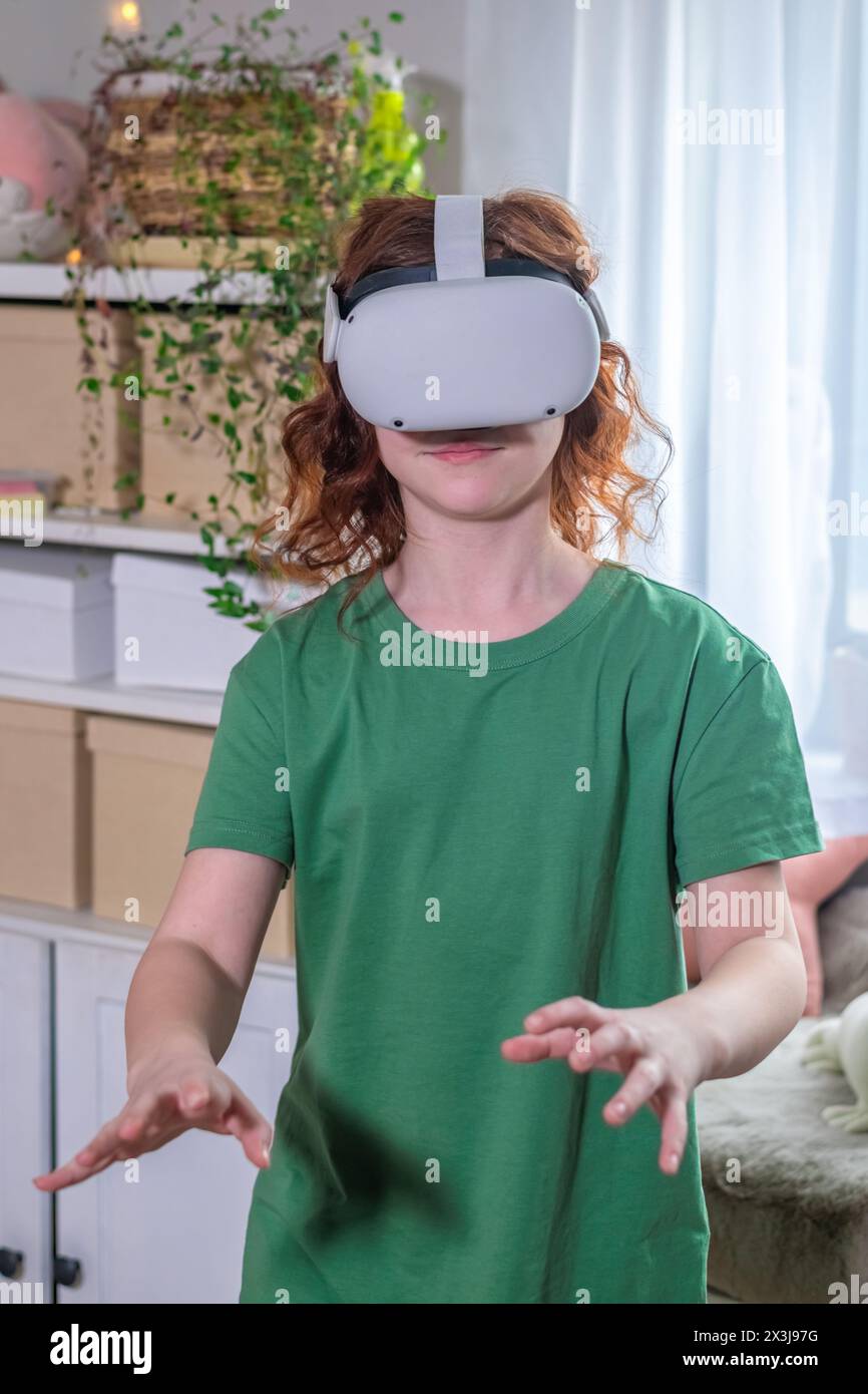 Cyber helmet hi-res stock photography and images - Alamy