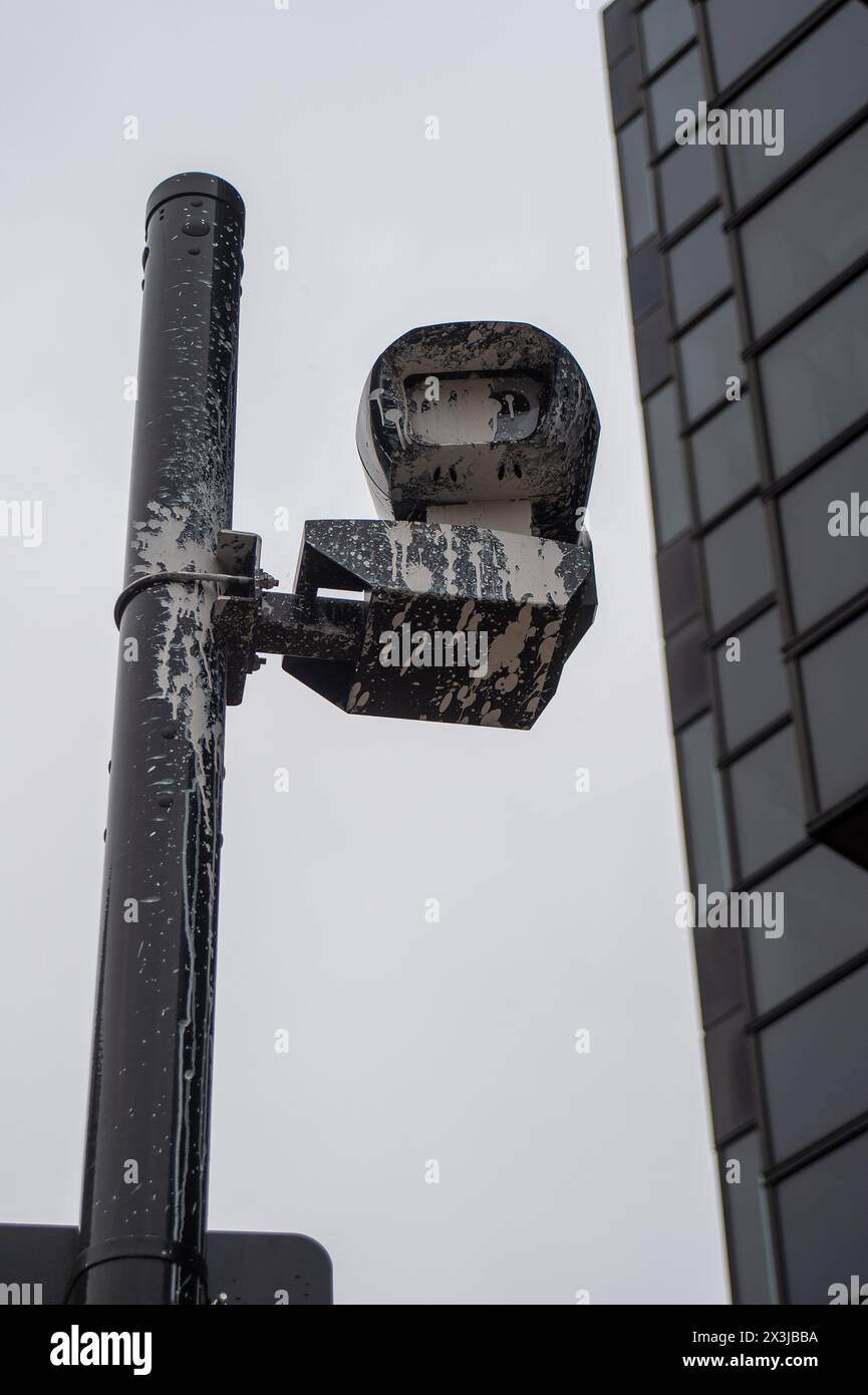 Uxbridge, UK. 27th April, 2024. Most of the Ultra Low Emission Zone ...