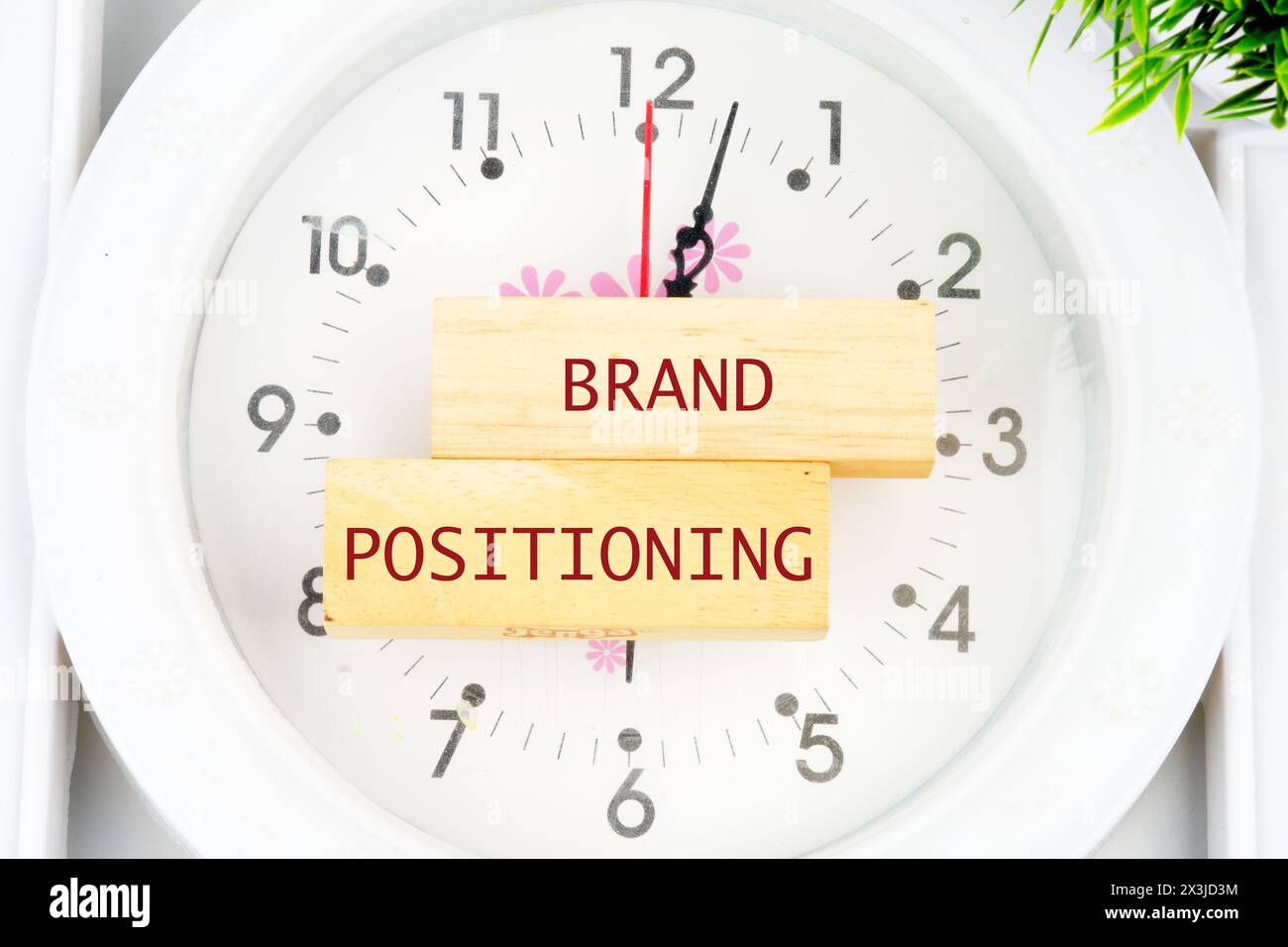 BRAND POSITIONING text inscription on the wooden blocks Stock Photo - Alamy
